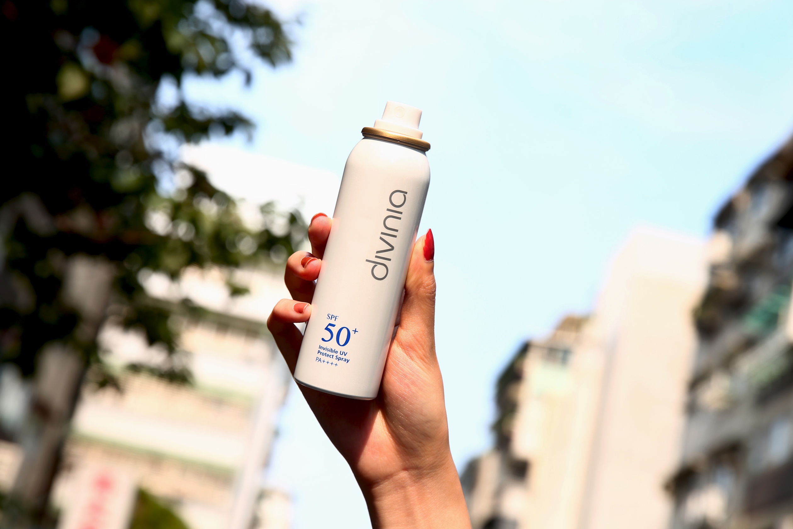 一擦暑氣全消！夏天就要囤貨「涼感防曬」 – 媽媽經｜專屬於媽媽的網站